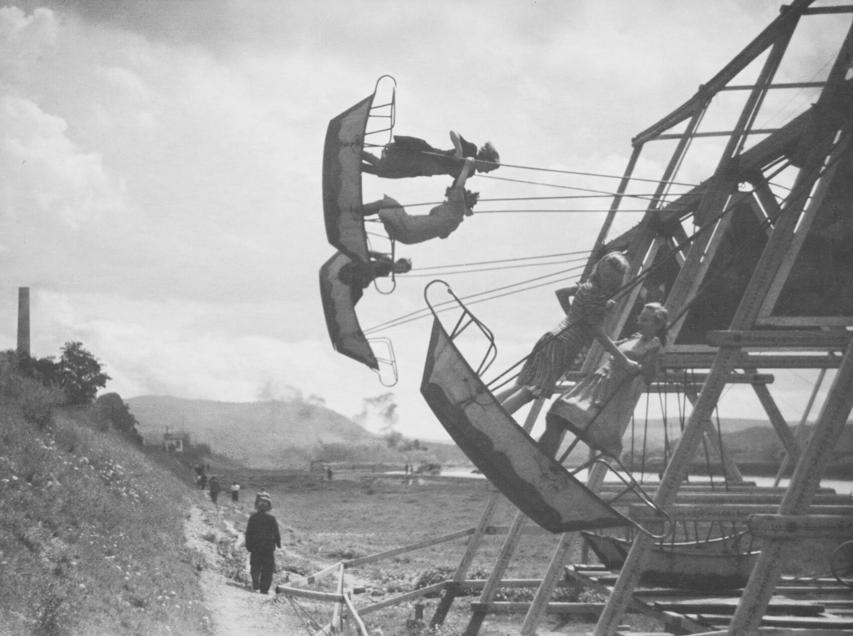 MIROSLAV HÁK: FOTOGRAFIE Z 30. A 40. LET - Uměleckoprůmyslové museum v ...